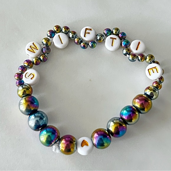 Taylor Swift | Jewelry | Taylor Swift Friendship Bracelet Swiftie Wave ...